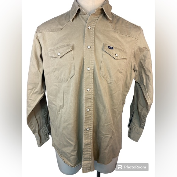 Wrangler | Shirts | Wrangler Regular Fit Preshrunk Heavy Work Shirt ...